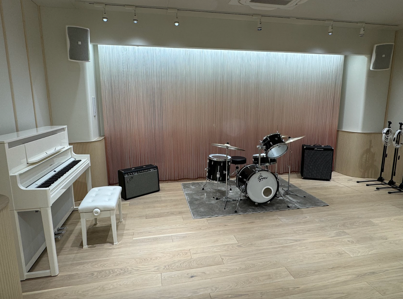 Space HARMONIA（貸切サービス）